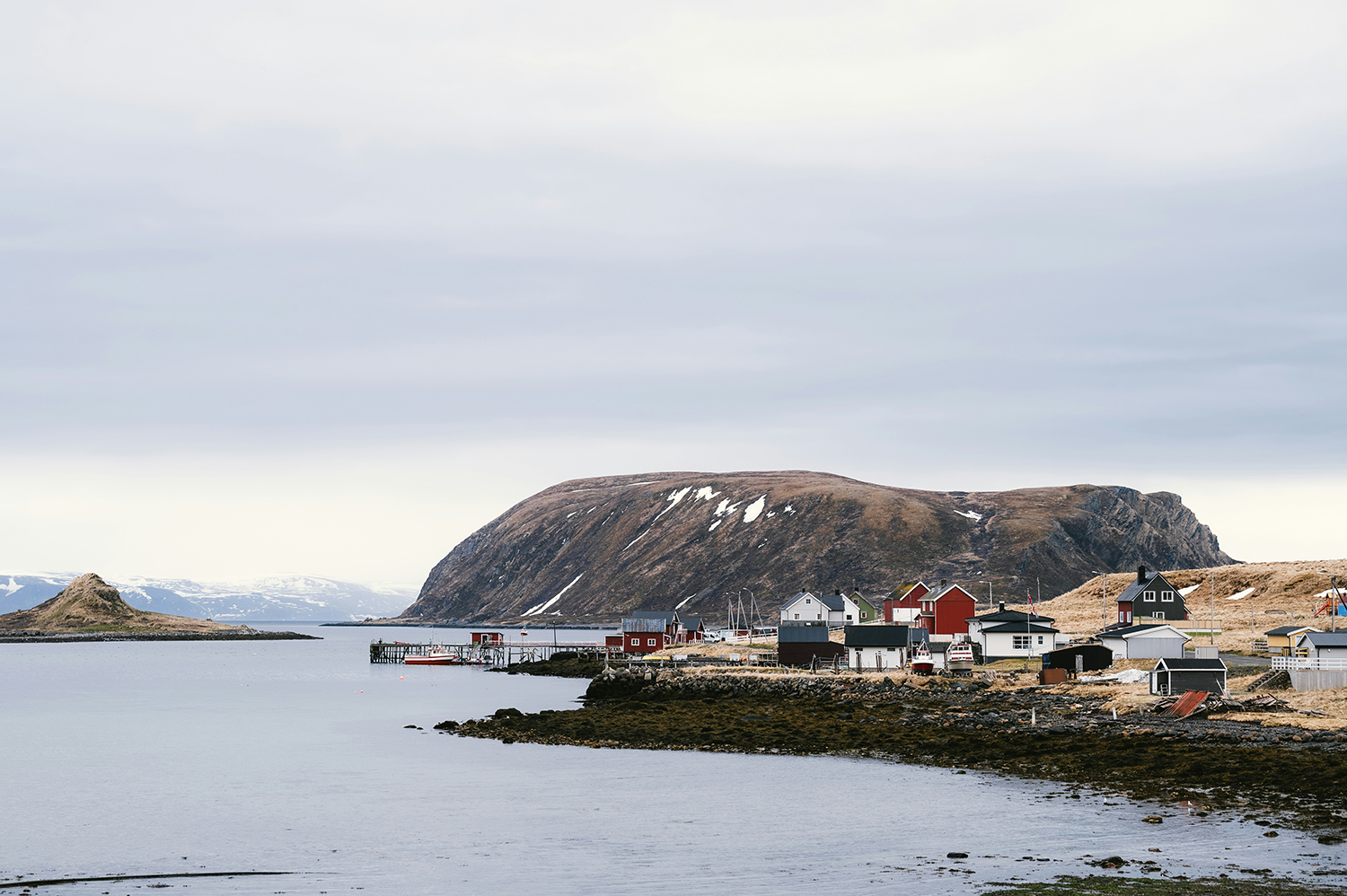 Arctic Resilience: Inuit Communities at the Forefront of Climate Change Adaptation - Indigenous ...
